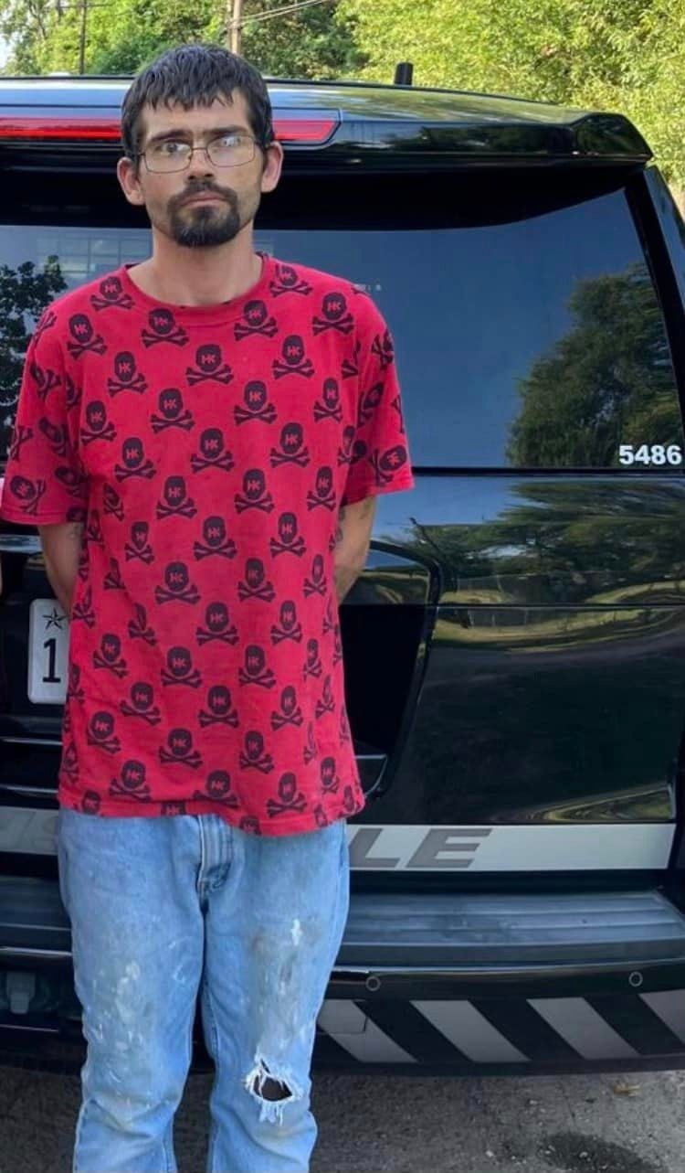 Deputies arrest Cameron Beck on 5 child pornography warrants